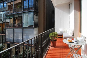 17 Small Balcony Designs and Decorating Ideas You Will Love