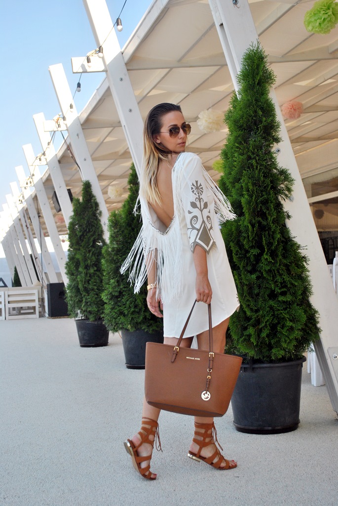 20 Stylish Outfit Ideas by Fashion Blogger Manuela from Let's talk ...
