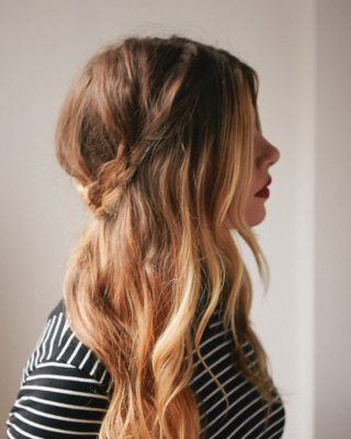 15 Perfect Hairstyles for Rainy Days