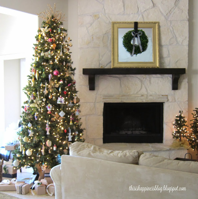 15 Charming Christmas Tree Decorating Ideas to Try This Season