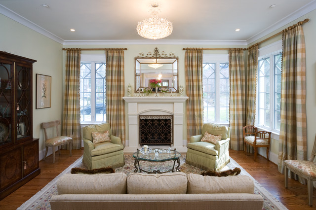 Decorating With Plaid: 21 Cozy Home Decor Ideas