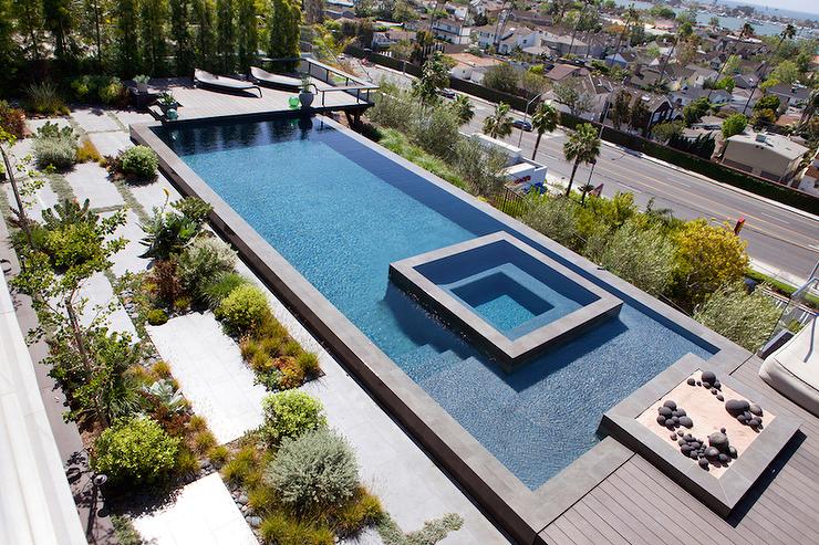 18 Dream-Worthy Pool Design Ideas