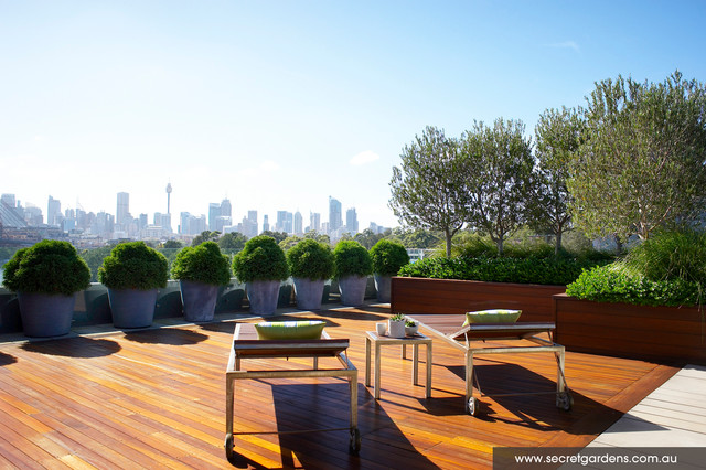 Urban Oasis: 21 Beautiful Rooftop Gardens