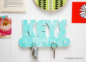 Get Organized: 15 Creative DIY Key Holder Ideas