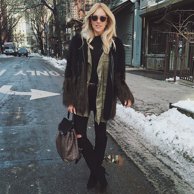 Stay Warm and Stylish: 18 Cargo Jacket Outfit Ideas