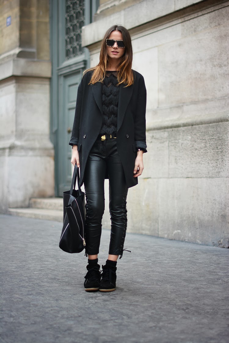 Coat and Sneakers – 18 Stylish Outfits Ideas for Warm and Comfortable ...