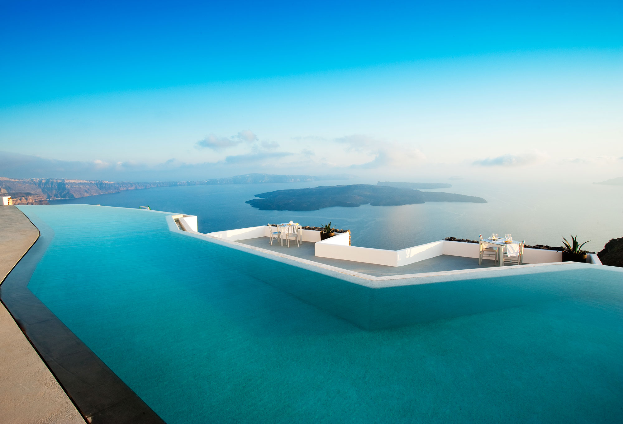 5 Stunning Infinity Pools With A View That Will Certainly Take Your ...
