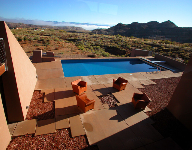 17 Stunning Pool Design Ideas for Mountain Houses