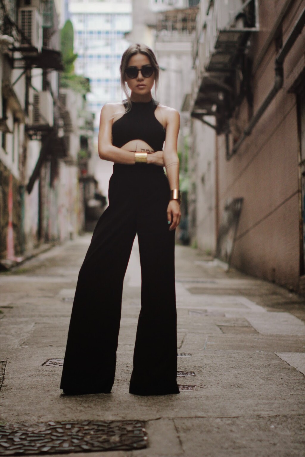 19 Stylish Black Jumpsuit Outfit Ideas Perfect for Every Occasion ( Part 2)