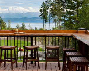 18 Amazing Deck Bar Design Ideas