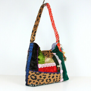 17 Chic Handmade Bags From Repurposed Materials