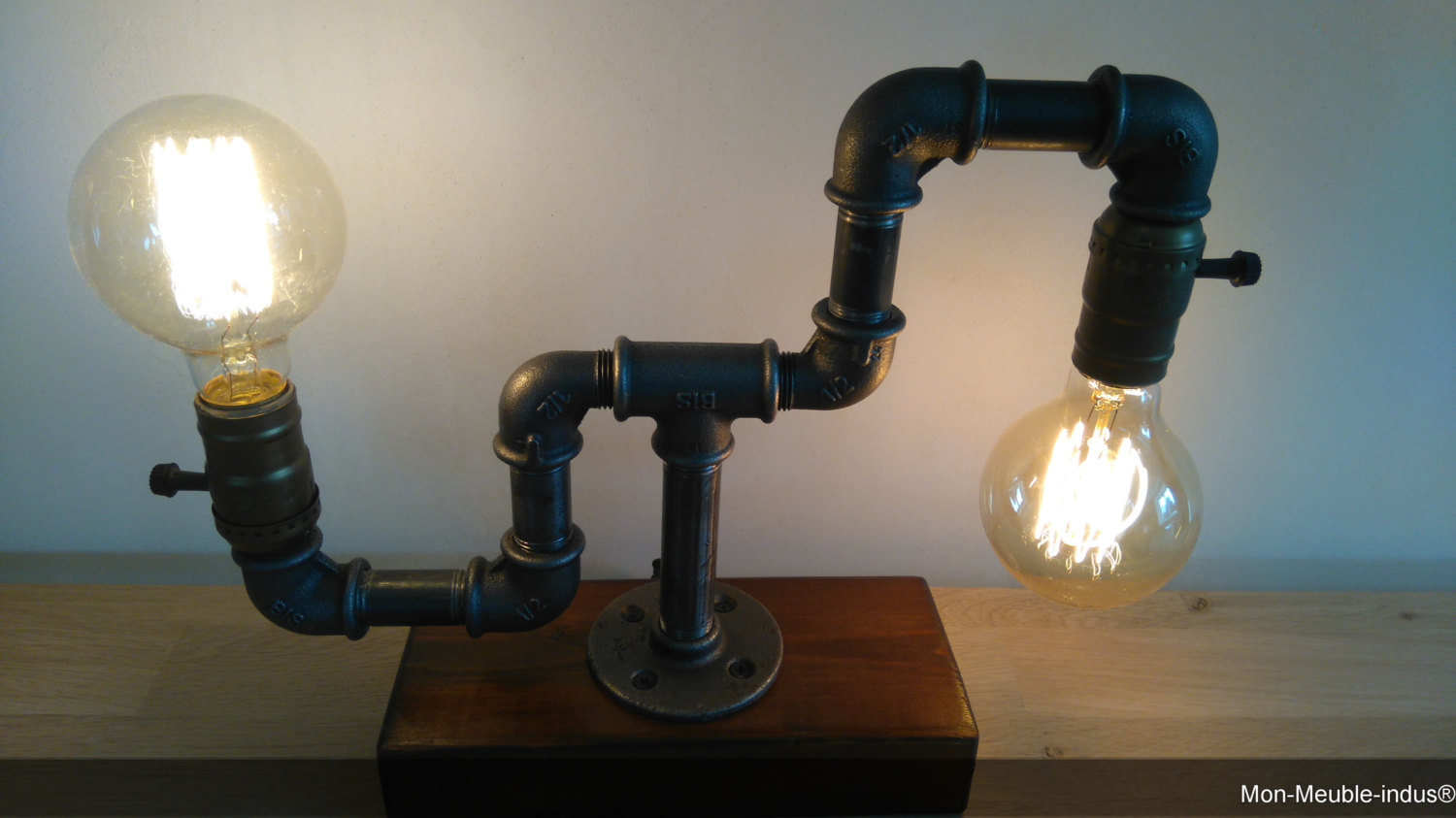 17 Inventive Handmade Industrial Lamp Designs That Will Give You Ideas