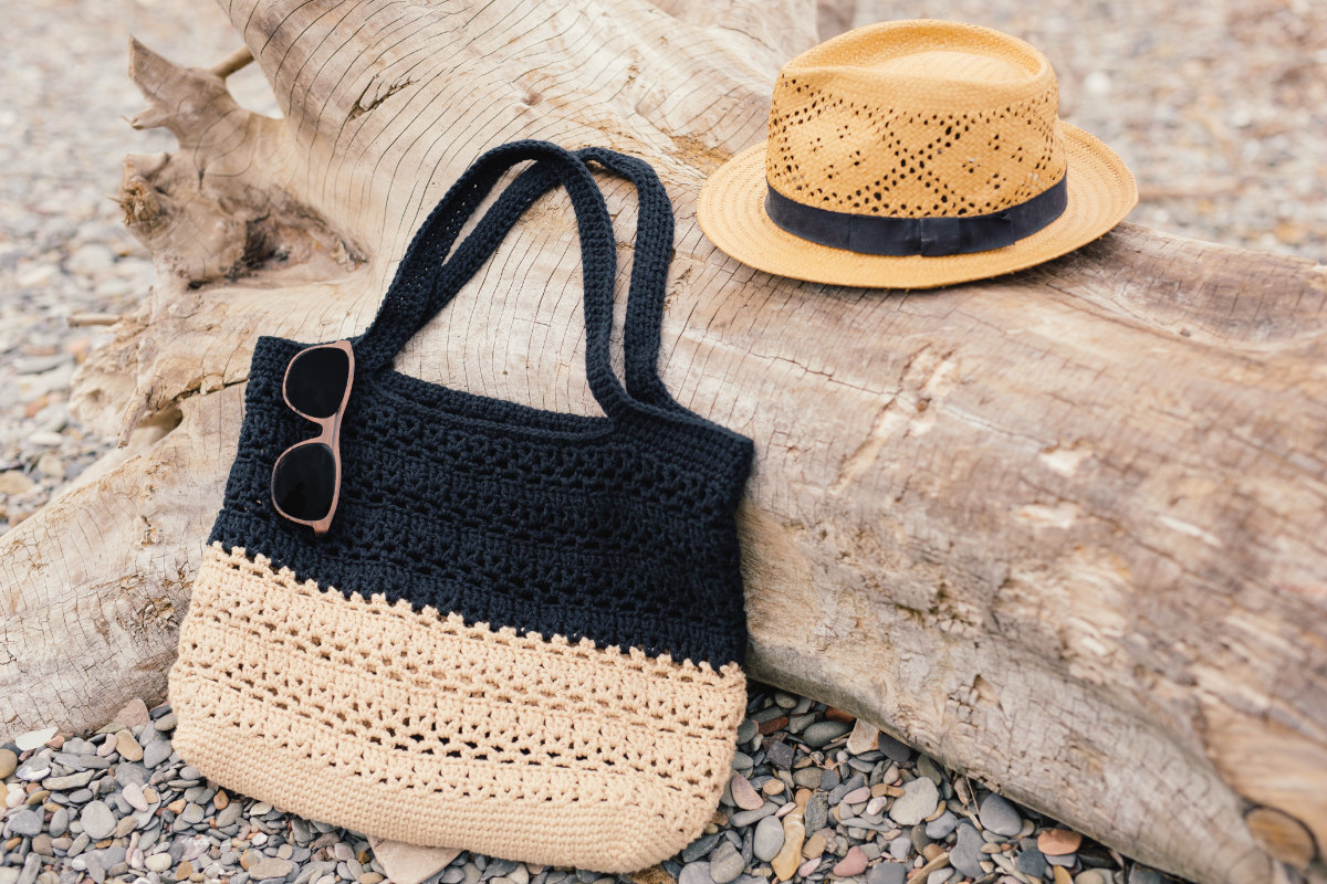 18 Must Have Handmade Beach Bag Designs To Take Your Stuff To The Beach