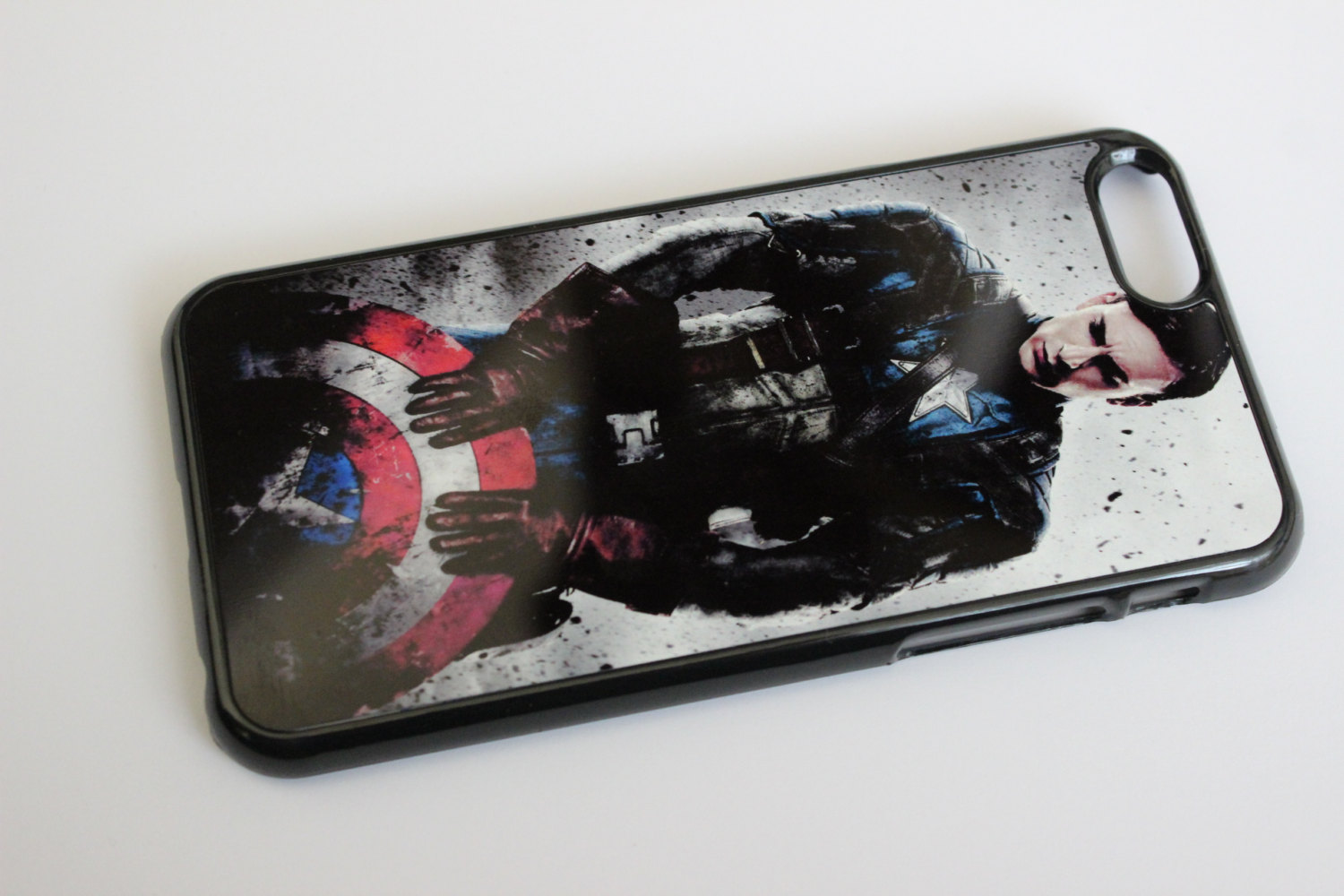 20 Stylish Handmade iPhone Case Designs To Customize Your Smartphone With