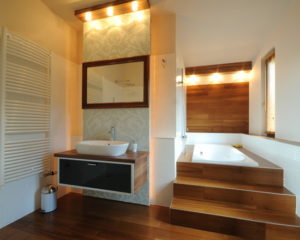 18 Gorgeous Step Up Bathroom Design Ideas