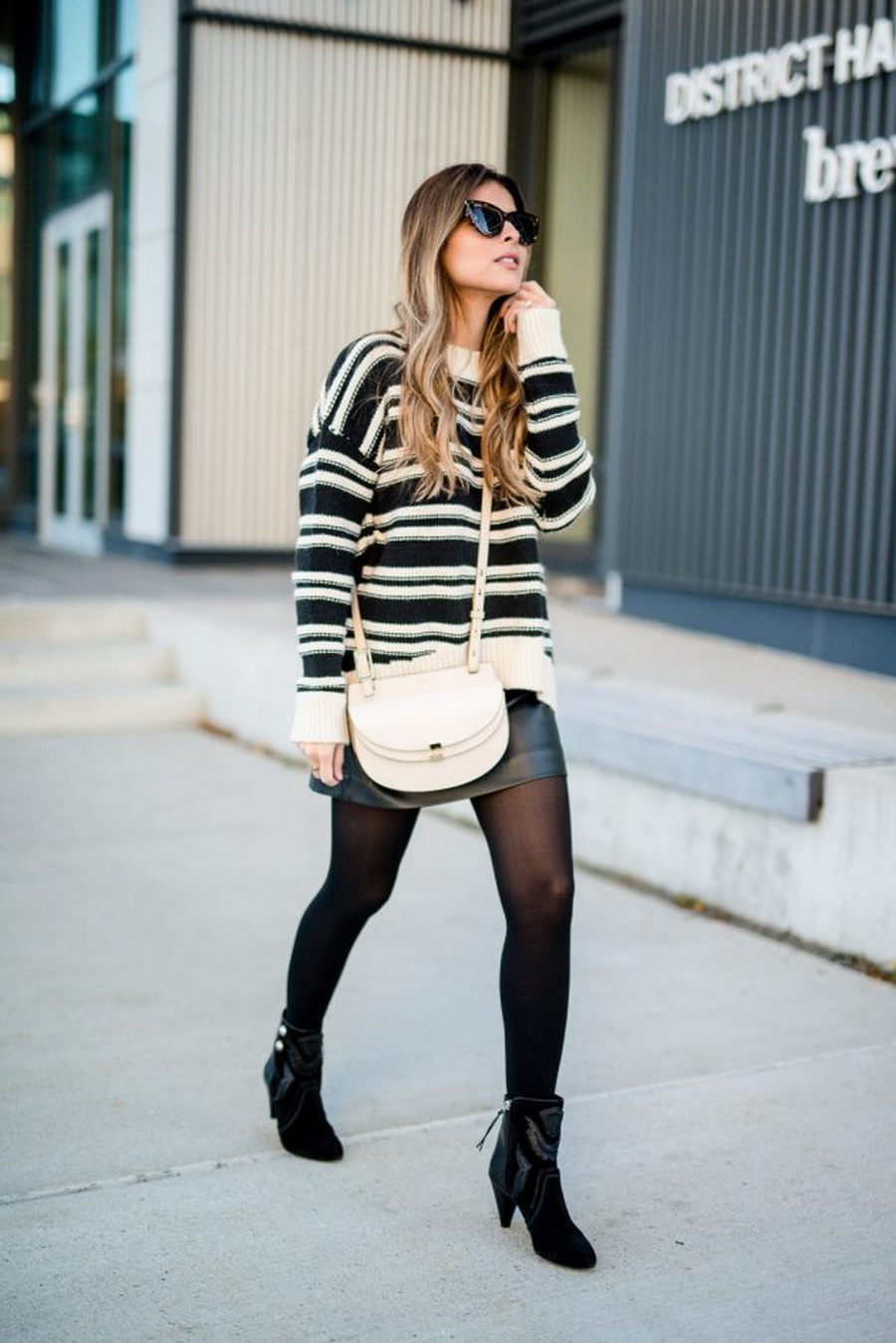 20 Chic Ideas How to Style Black Tights This Season
