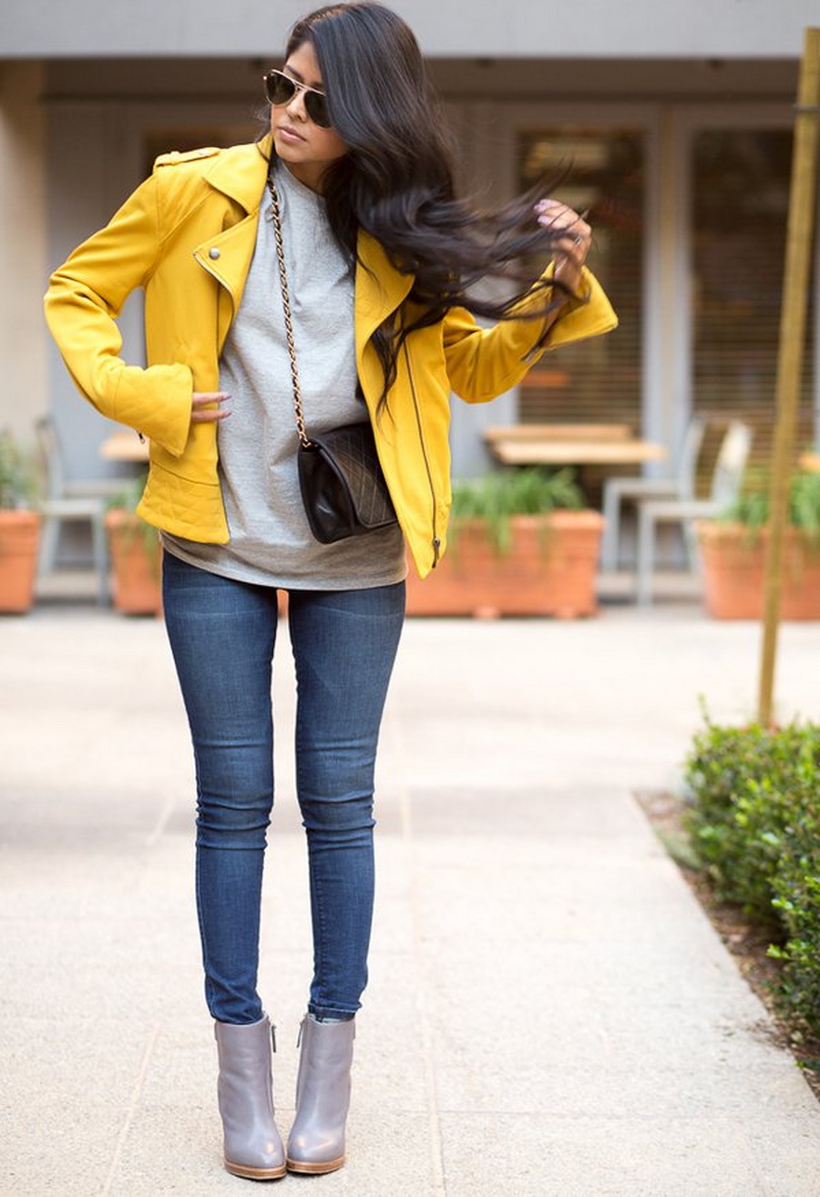 15 Stylish Outfit Ideas for How To Wear Yellow Clothes This Spring
