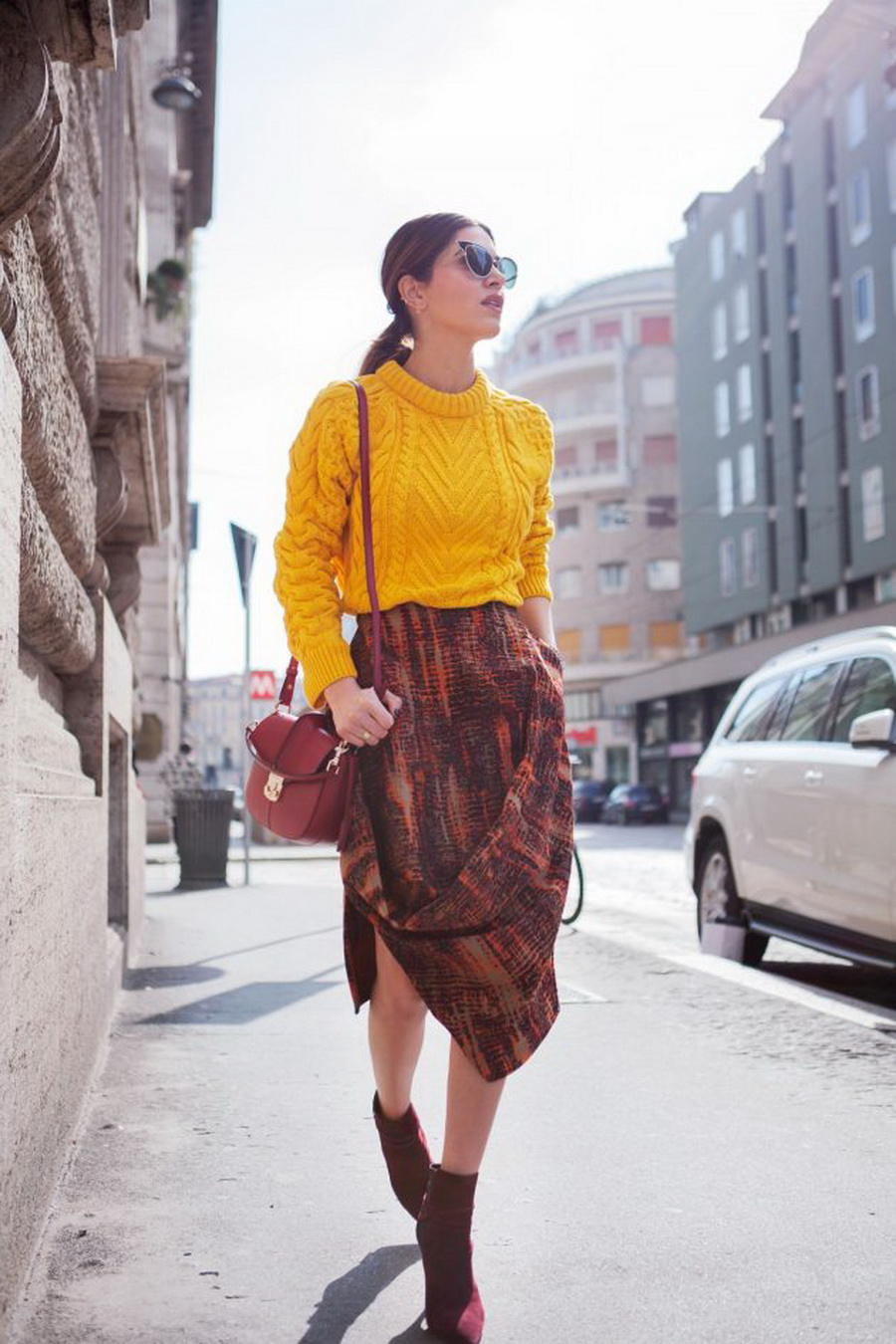 15 Stylish Outfit Ideas for How To Wear Yellow Clothes This Spring