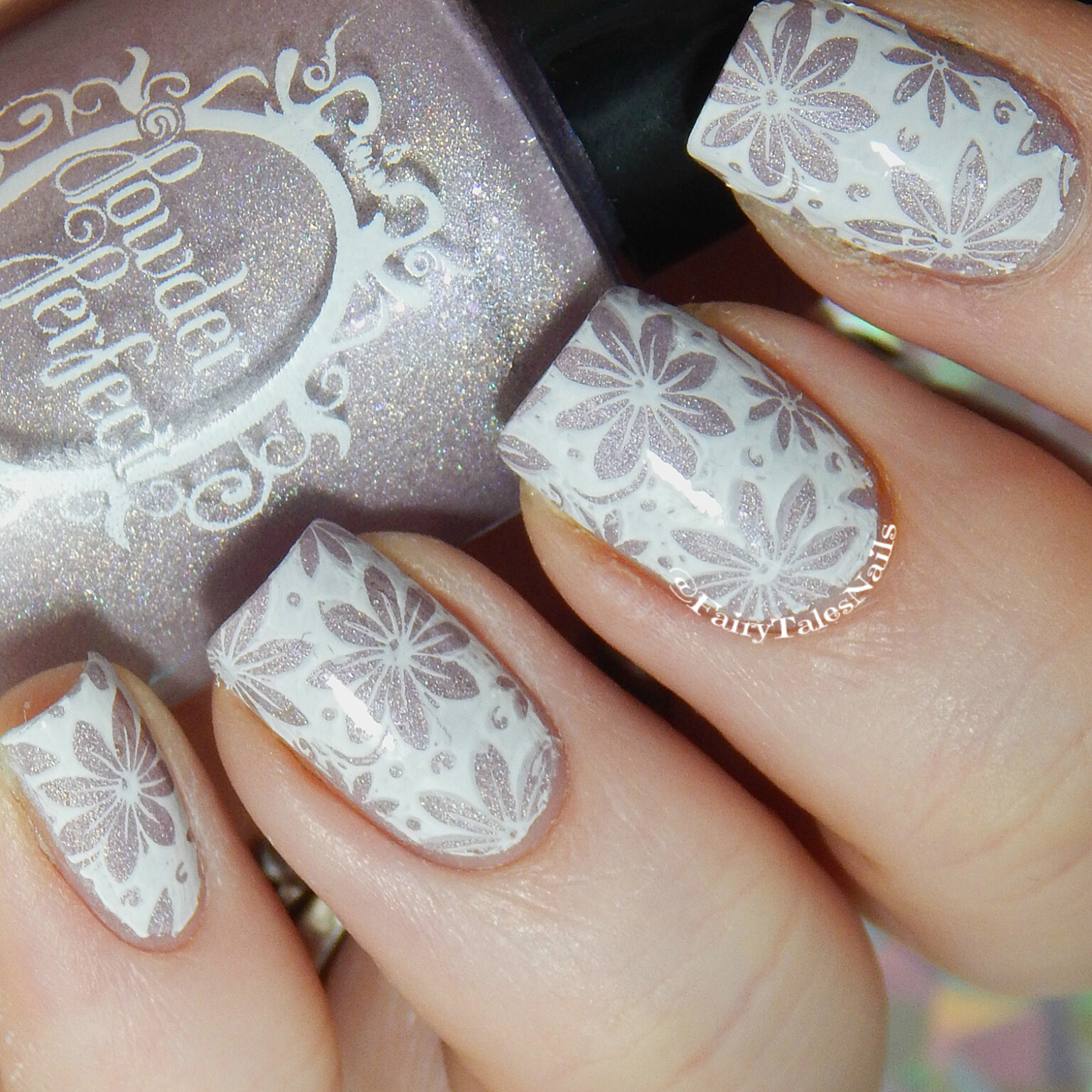 16 Great Work Appropriate Nail Art Ideas