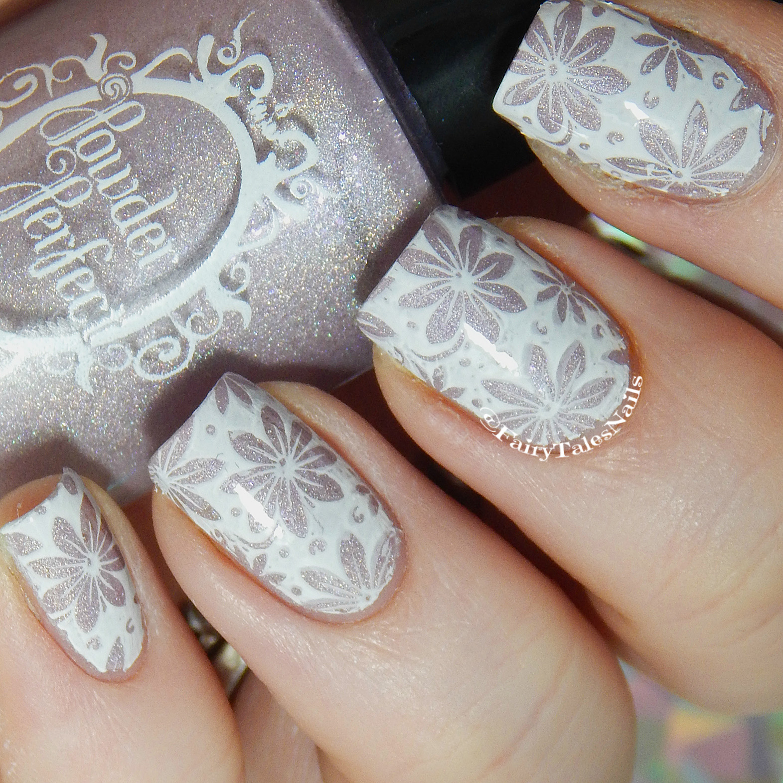 16 Great Work Appropriate Nail Art Ideas
