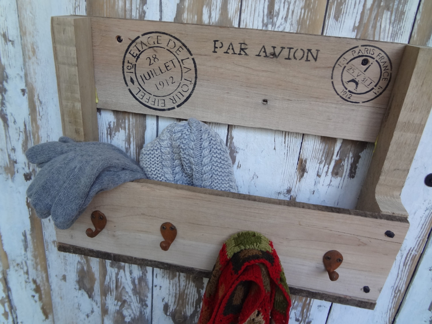 16 Creative and Practical Storage & Organization Crafts Made Out of ...