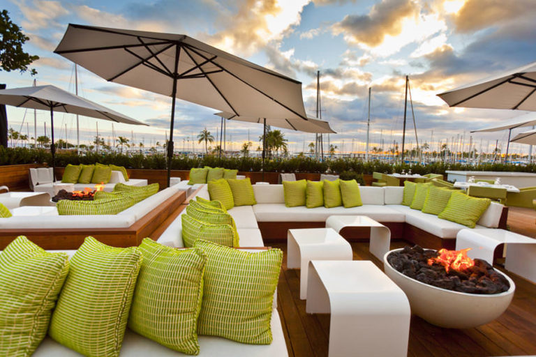 Top 10 Outdoor Restaurant Ideas