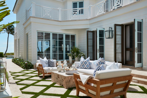 15 Fantastic Beach Style Designs For Your Outdoor Areas