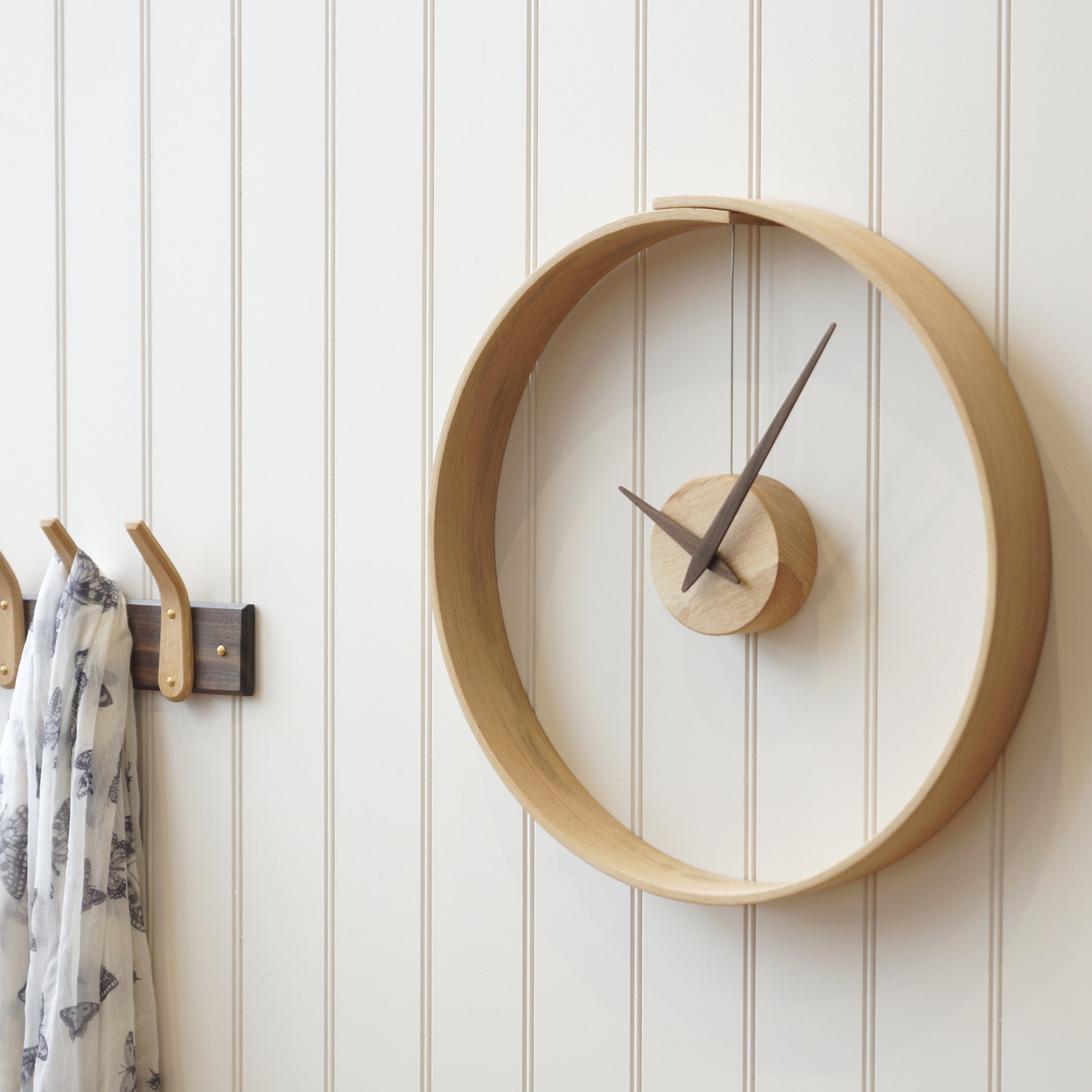 16 Chic Handmade Wall Clock Designs That Make Great DIY Projects