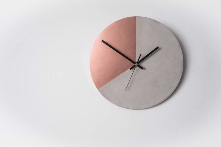 16 Chic Handmade Wall Clock Designs That Make Great DIY Projects
