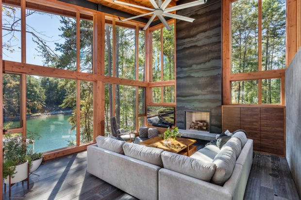 17 Stunning Rustic Living Room Interior Designs For Your Mountain Cabin