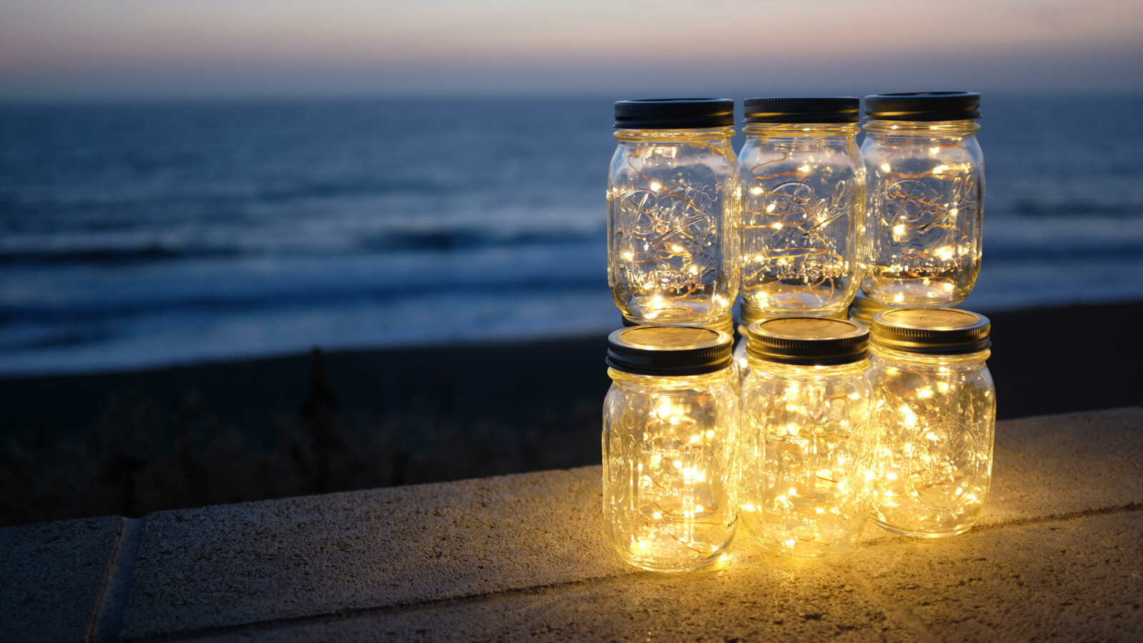 16 Cool Handmade Mason Jar Crafts That You Can DIY