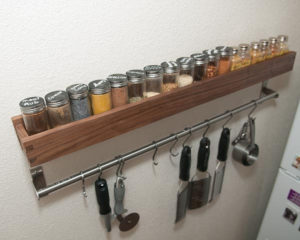 16 Practical Handmade Spice Rack Ideas That Will Help You Organize Your ...