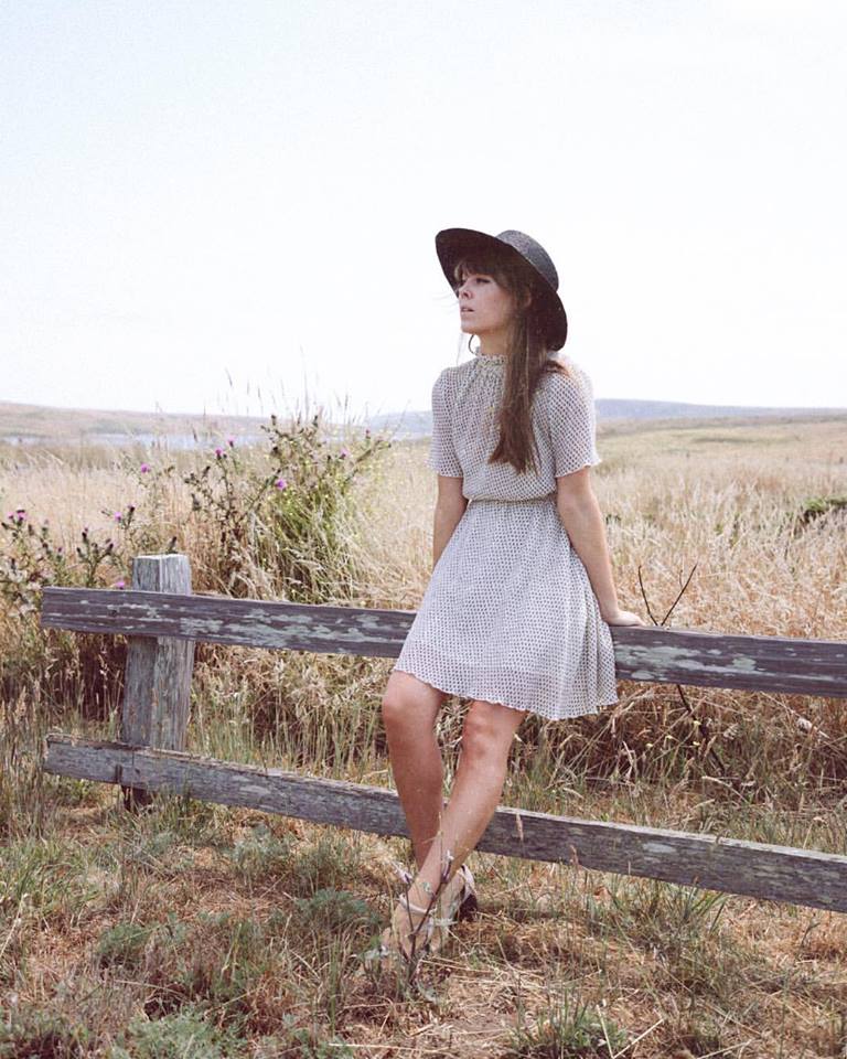 15 Cute and Preppy Looks Perfect for This Season