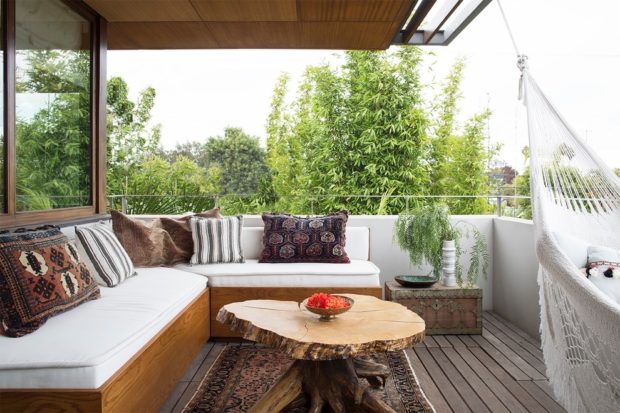 15 Splendid Mediterranean Deck Designs Your Outdoor Areas Could Use