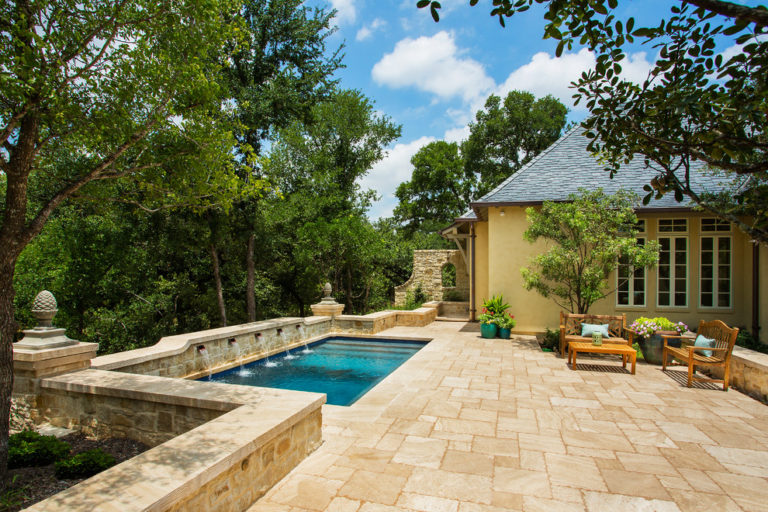 18 Wonderful Mediterranean Swimming Pool Designs That Will Mesmerize You