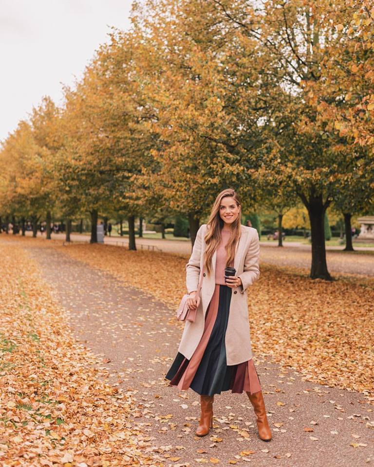 15 Fall Outfit Ideas You'll Want To Wear All Season Long