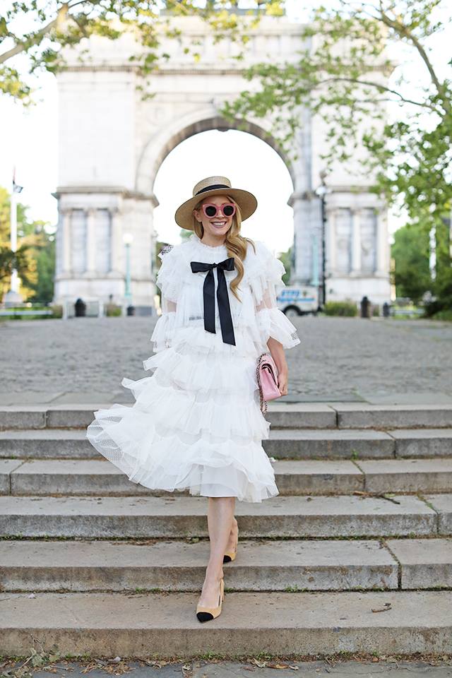 18 Perfect June Outfit Ideas to Try This Month