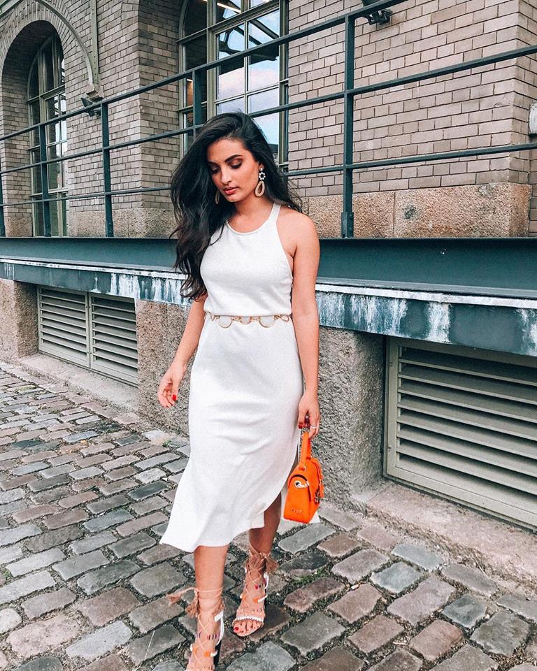 Whites for Summer: 15 All White Summer Looks + Outfit Inspiration