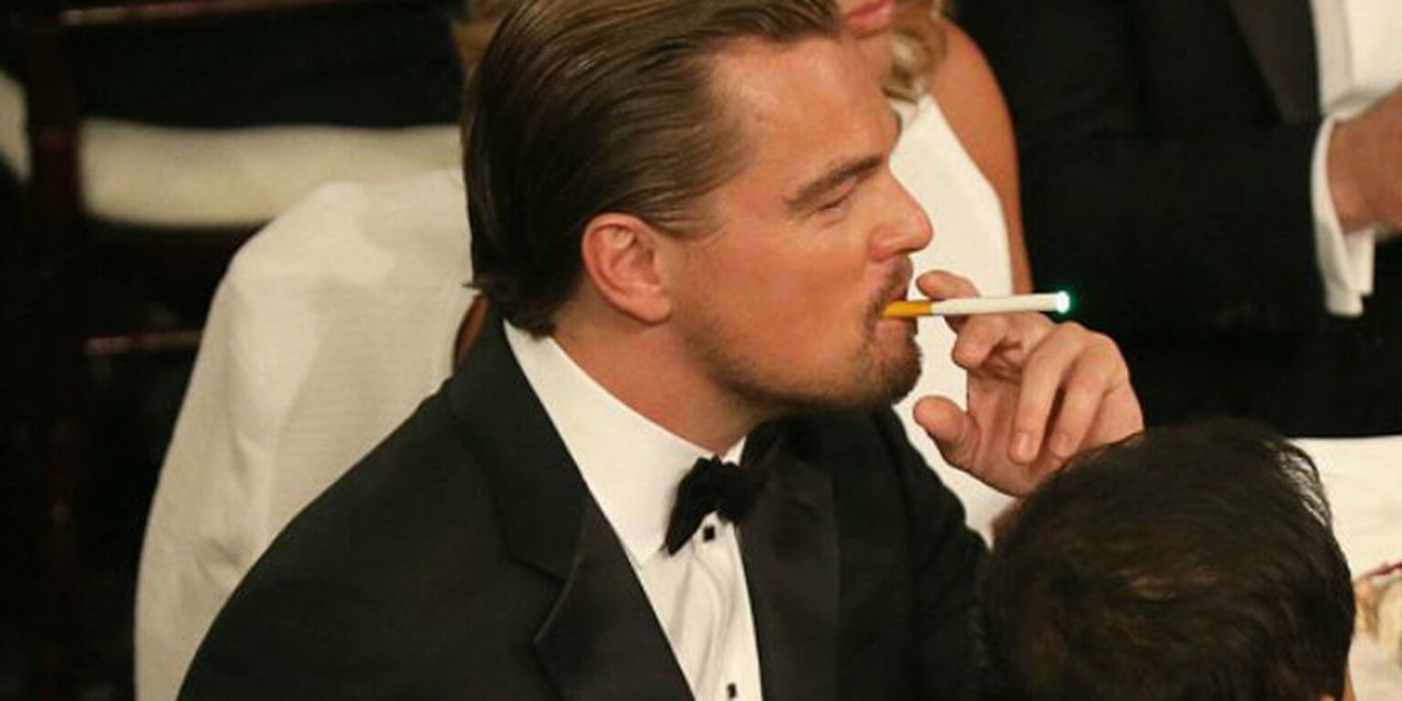 7 Top Celebrities Vaping with Style