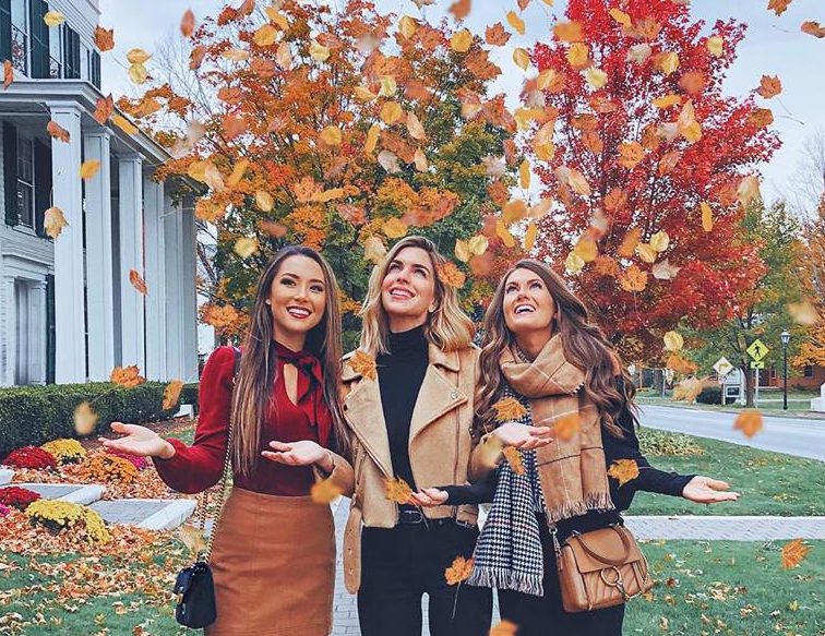 18 Stylish Looks To Inspire Your Outfits This November