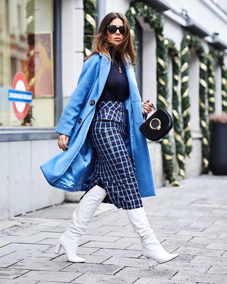 15 Different Winter Looks That Add A Pop Of Color