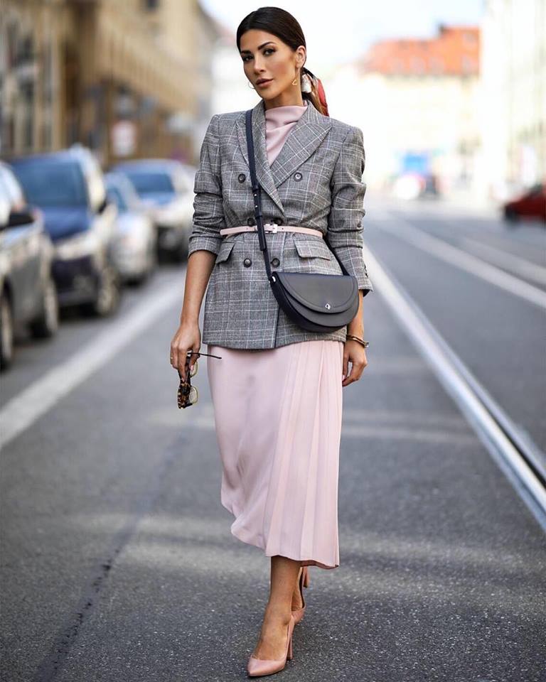 15 Beautiful Spring Outfits Ideas That you Must Try in 2019