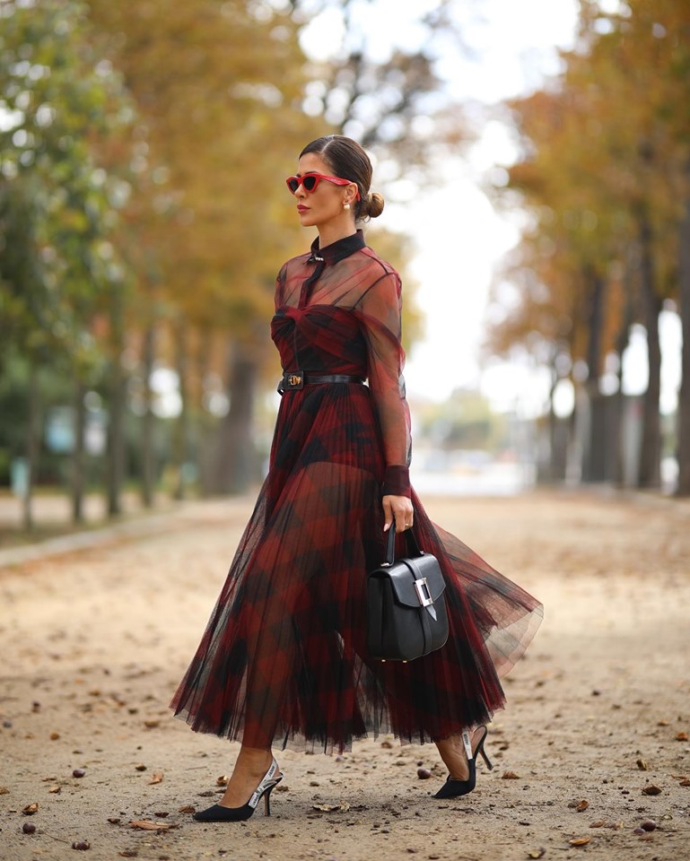 Stylish Early-Fall Dress Outfit Ideas