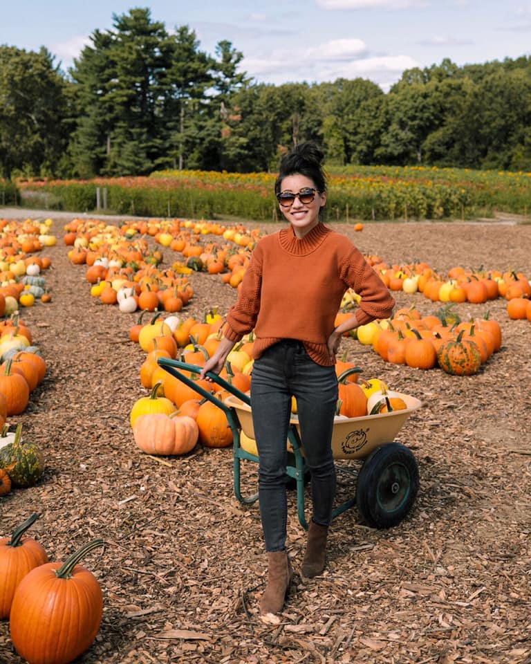 It's Sweater Weather Y'all: Casual Sweater Outfits for Fall (Part 1)