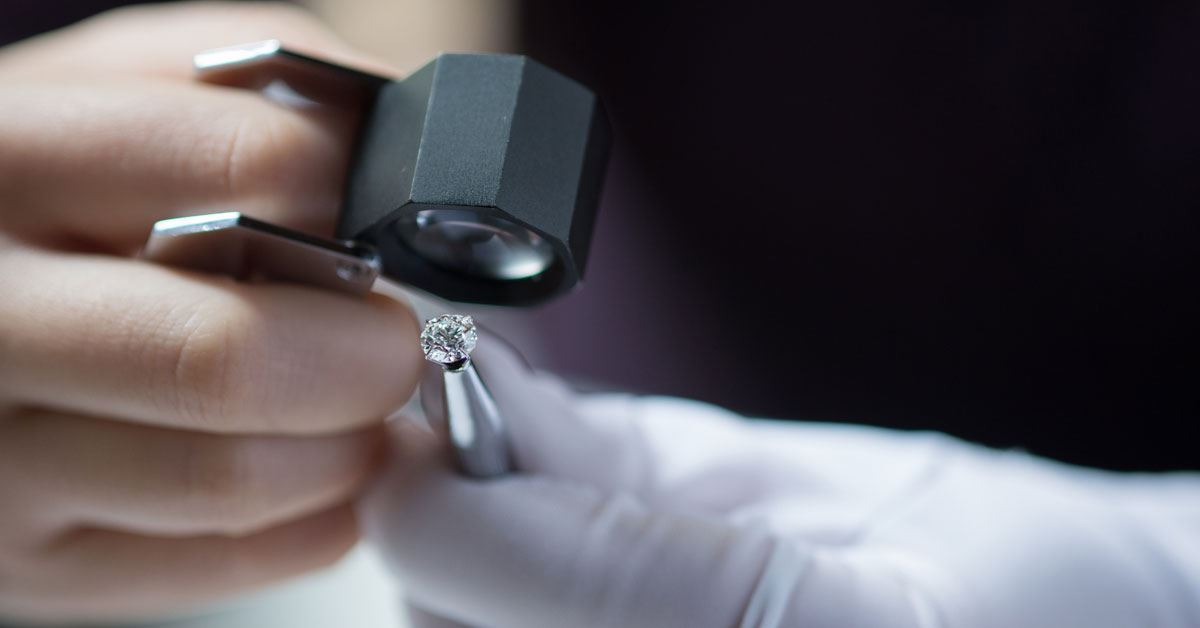 Diamond Quality Chart: Buying Guide for Men