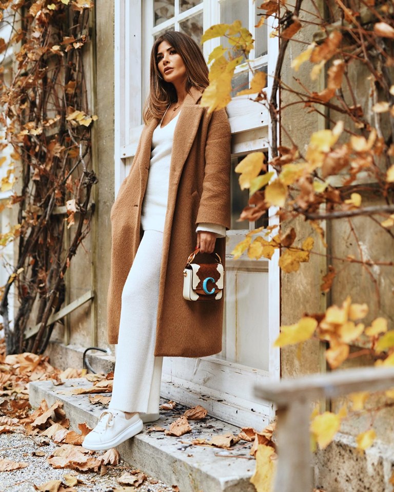 What to Wear in November: 15 Great Outfit Ideas
