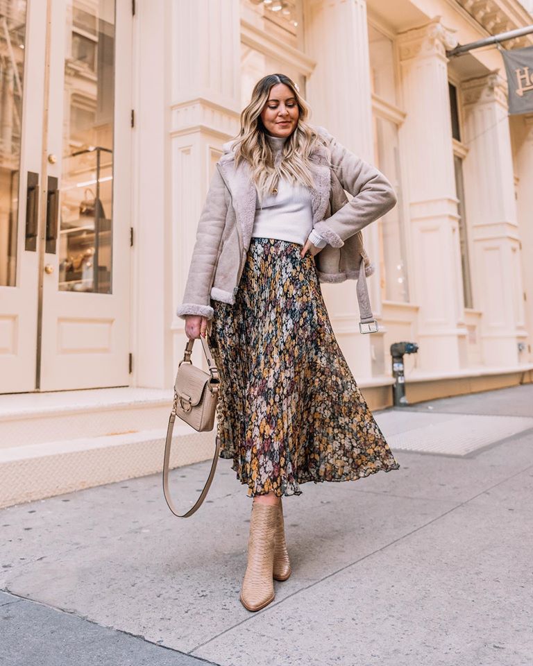 13 Midi Skirt Outfits for This Season