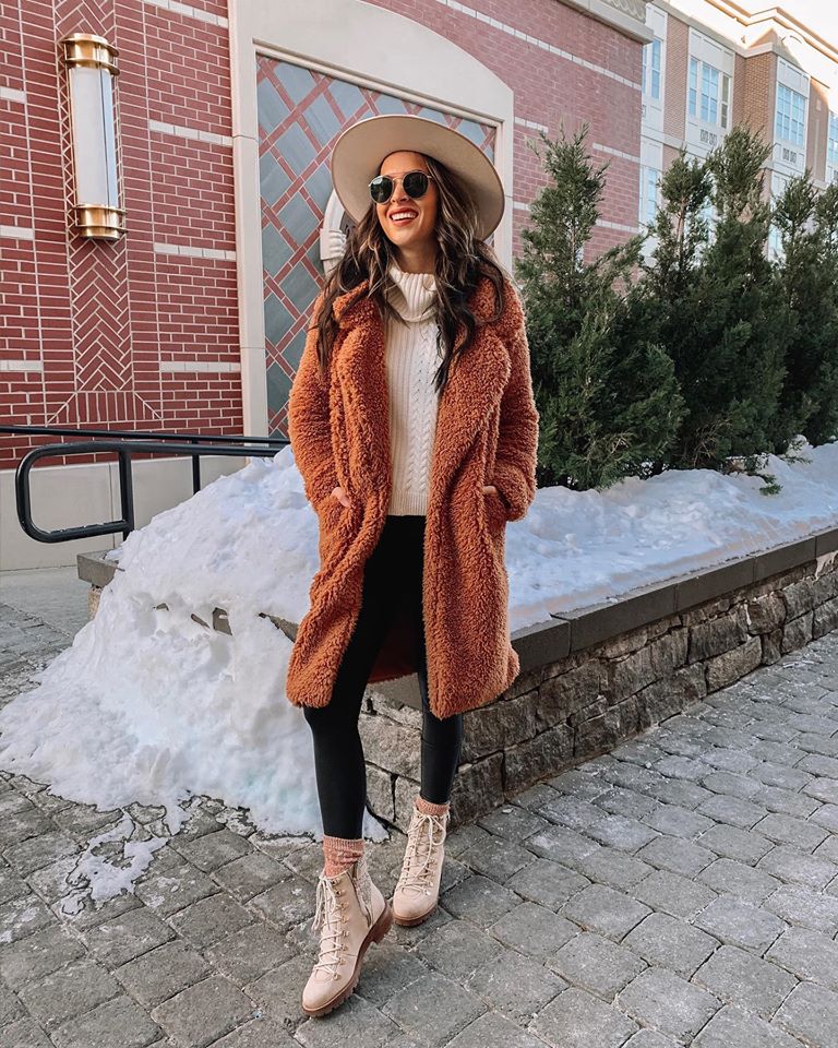 15 Outfit Ideas to Try This March