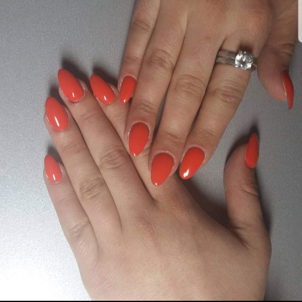 Cute Spring Nail Art Ideas in Warm and Bright Colors