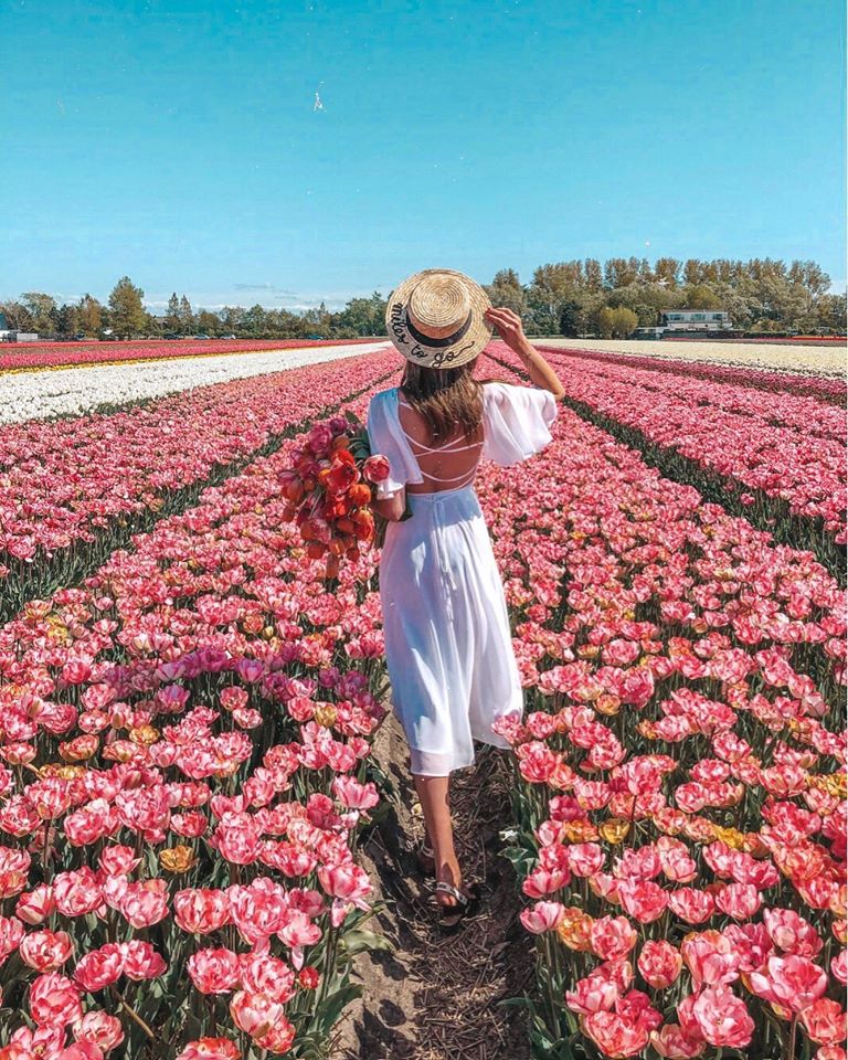 13 Stylish Outfits To Wear This Spring 2020